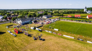 PIEROGARNIA 2023 i Gminny Dzień Dziecka – | loniow.pl